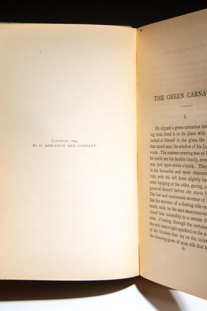 The Green Carnation - The First Edition Rare Books